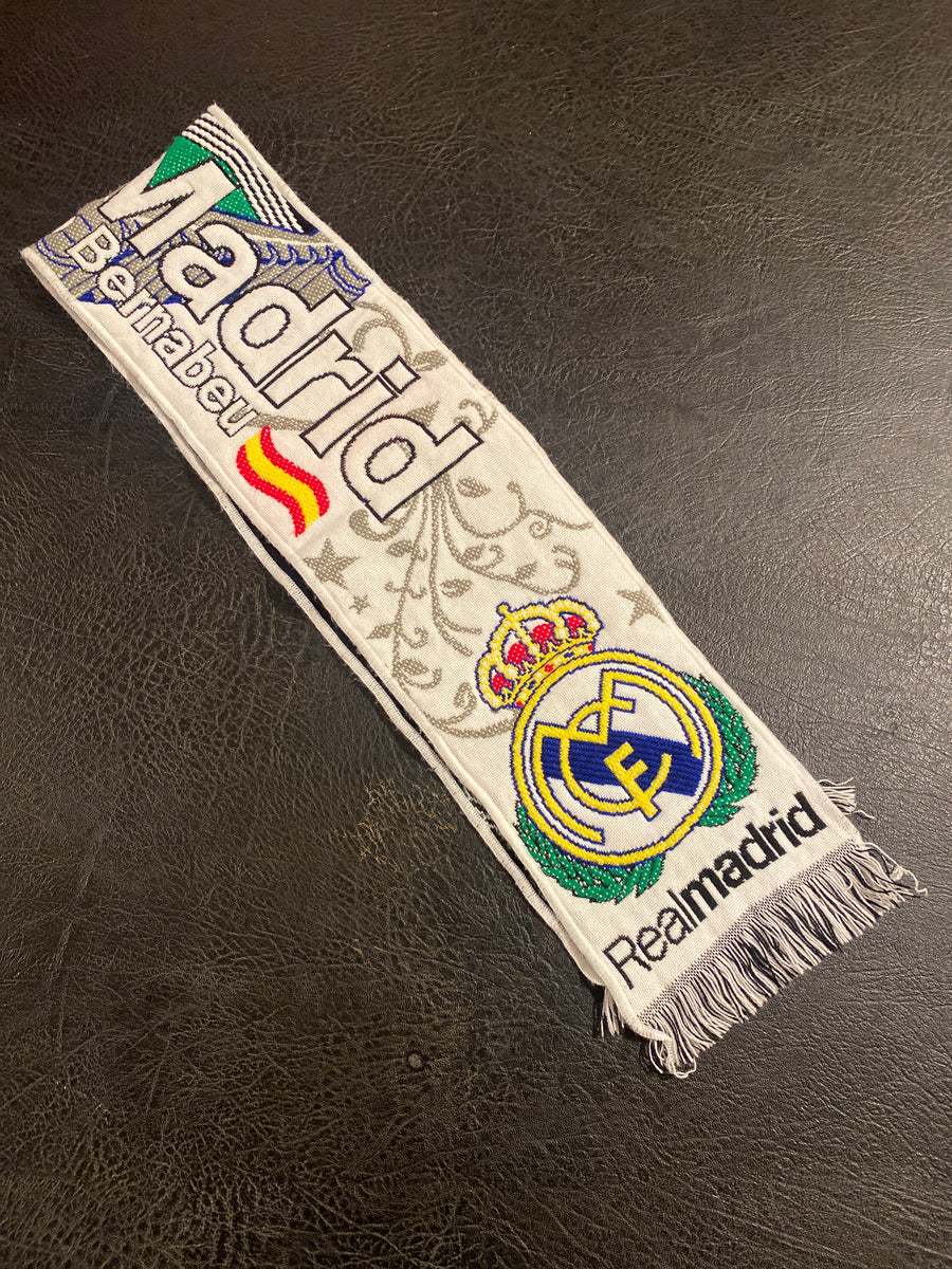 Real Madrid Scarf – Fans Museum Shop