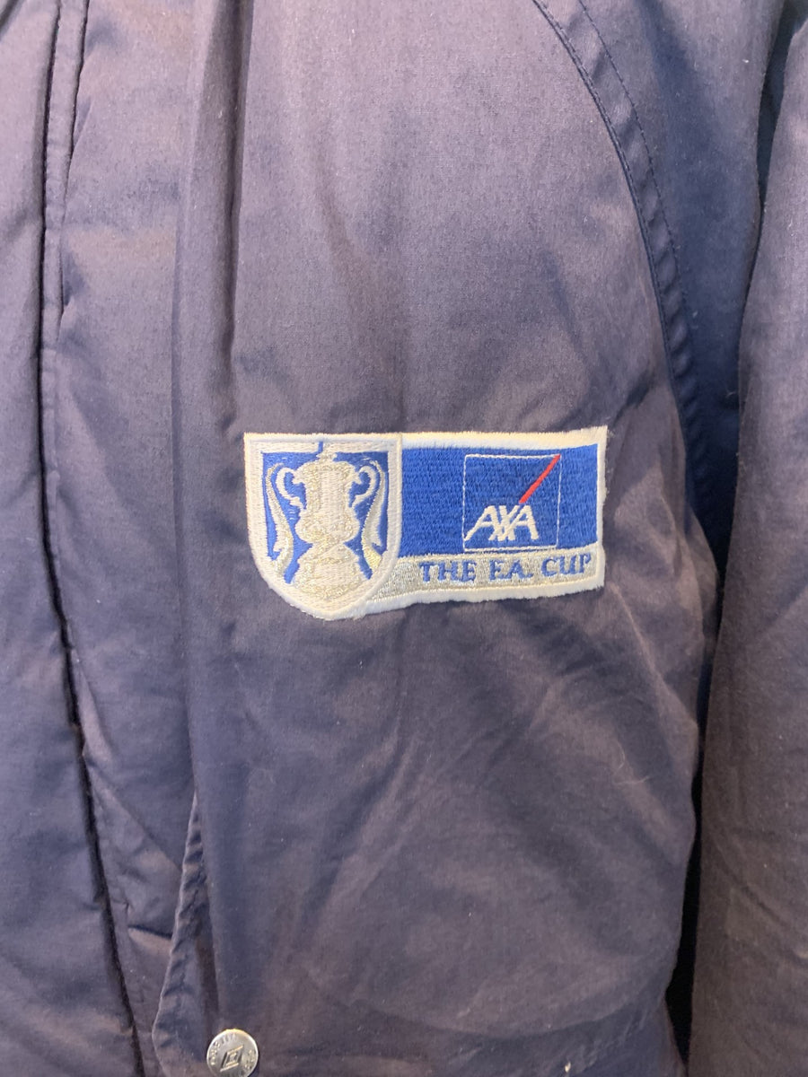 FA CUP UMBRO Managers Jacket *L* – Fans Museum Shop