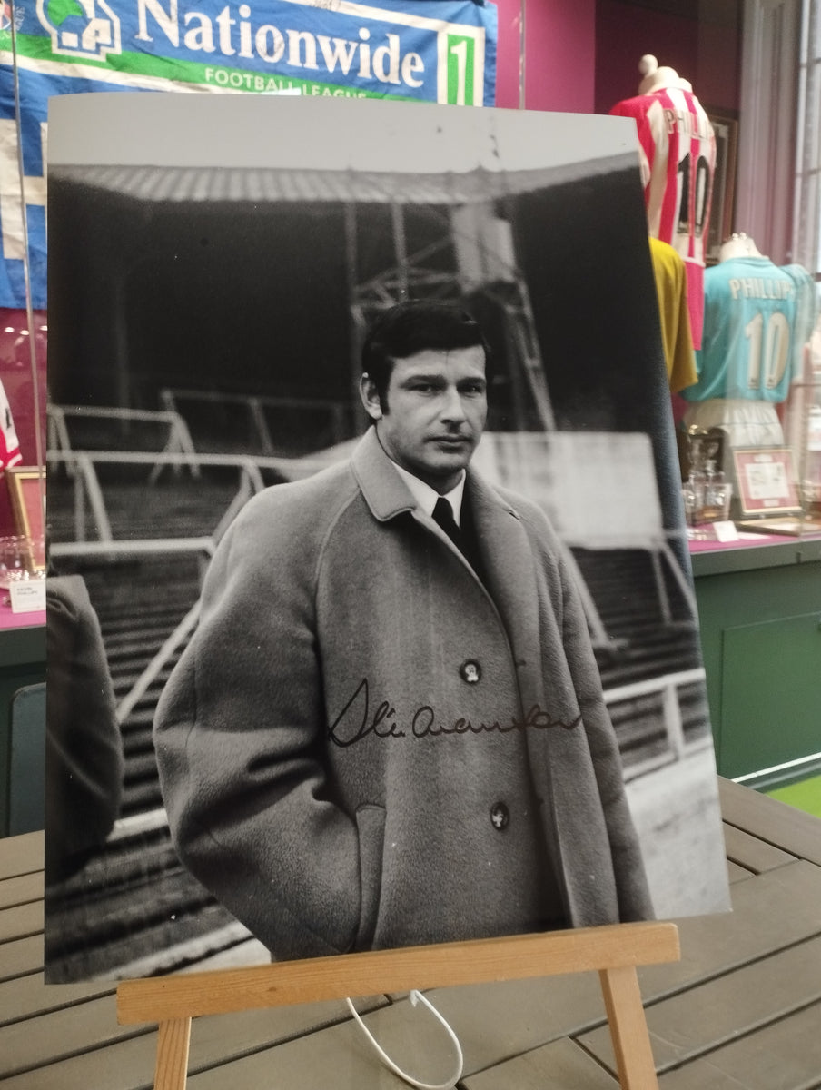 Stan Anderson The Manager Signed A3 Print – Fans Museum Shop