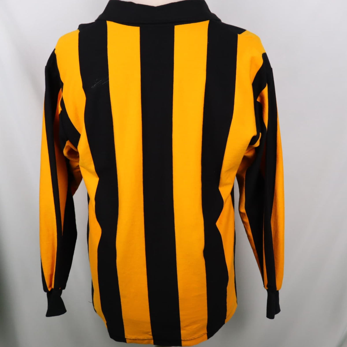 Signed Berwick Rangers Home kit *Medium* – Fans Museum Shop
